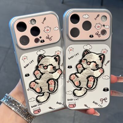 卖萌刺绣猫咪适用iPhoneDuo苹果18promax手机壳17Pro华为Mate80新款电镀秒变壳vivox300情侣小米17pro手机套