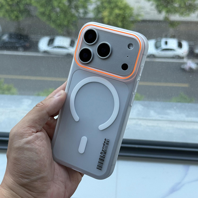 极简干净透白Magsafe冰雾磁吸17