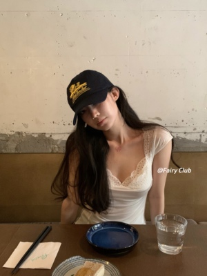 春夏刺绣棒球帽蓝色美式复古小众撞色软顶鸭舌帽防晒 显脸小帽子