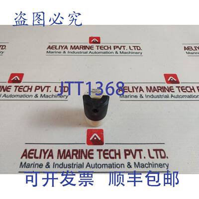 现货供应Hubbell HBL4779C Verrou Tournant 连接器 15A 277VAC