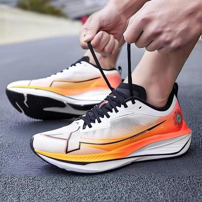 特步一体成型2.0透气减震运动鞋