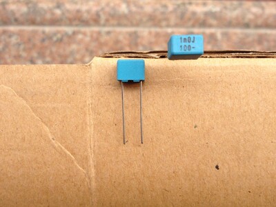 瑞典 RIFA EVOX  100v1000PF 100v1n0j  5%薄膜电容 5MM 音响专用
