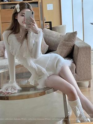 纯欲风气质毛绒蕾丝拼接上衣女2025秋冬御姐范性感修身短裤套装