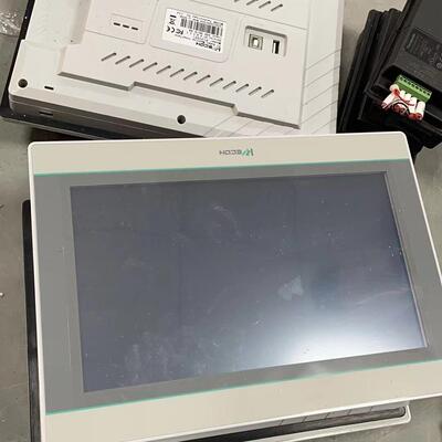PI3102i 维控触摸屏 工控人机界面 配件齐全功能议价维修