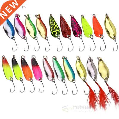 20pcs Fishing Lures Sequins Spoon Baits Set with EVA Foam Co