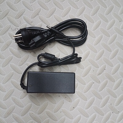 DELL戴尔19.5V 3.34A/4.62A 大口带针 P42 P38001电源充电适配器
