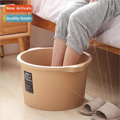 Household plastic foot soaking bucket over calf foot bath tu