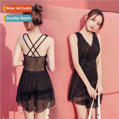 Swimsu Women One-piece Conservative Slim Covering Flesh Smal