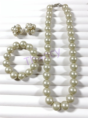 灰色琉璃珠手链项链套装CAROLEE