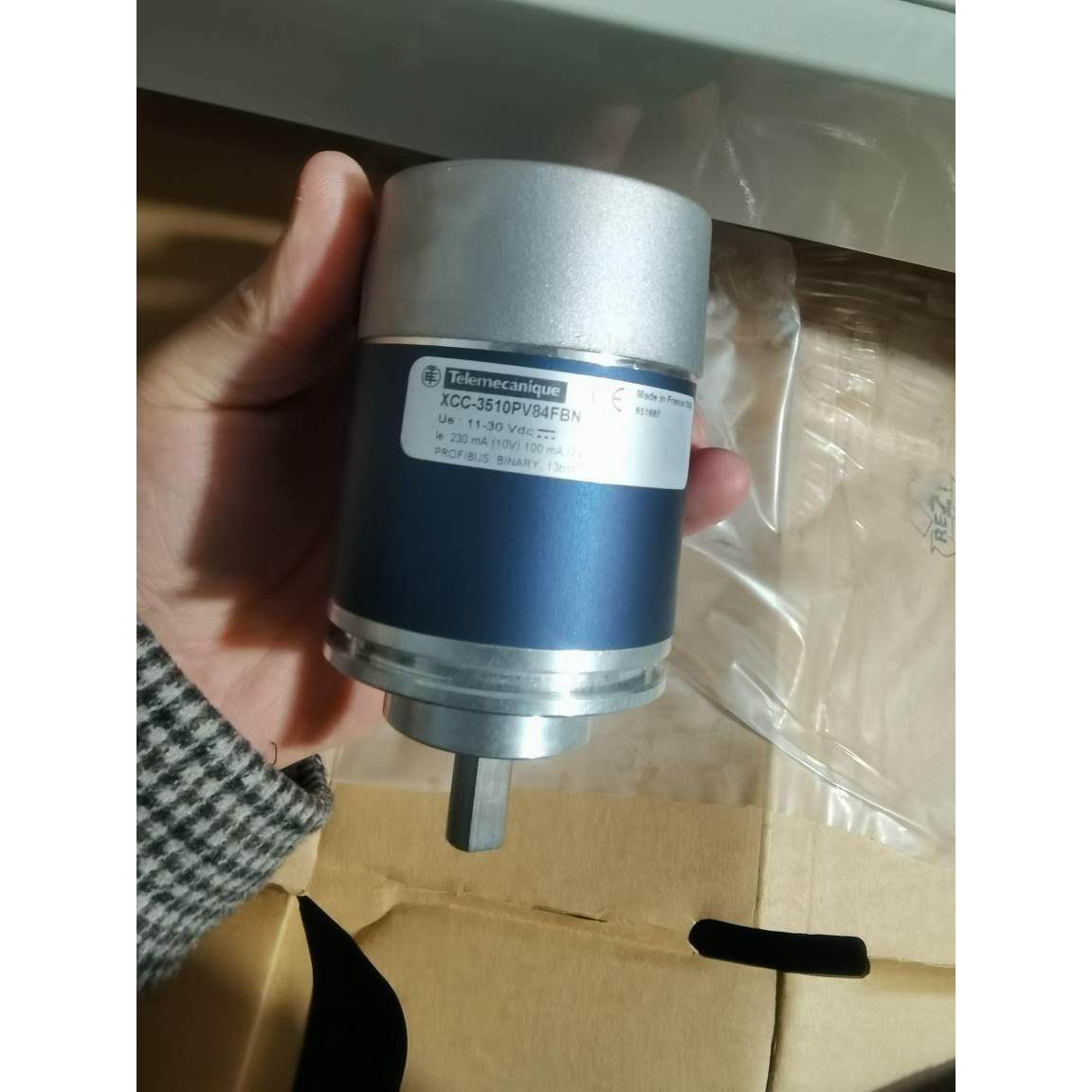 购买前咨询客服XCC-3510PV84FBN全新施耐德编码器XCC-3510议价_虎窝淘