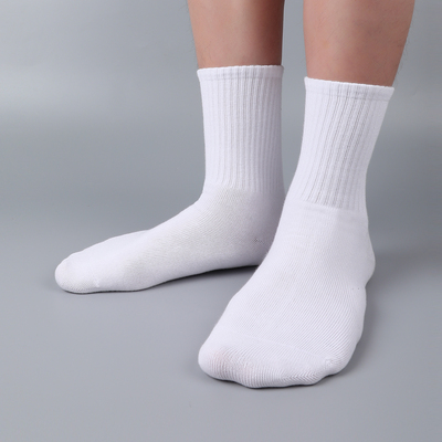 5双纯黑色白色基础款男士中筒袜