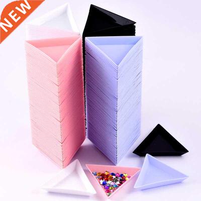 10pcs Plastic Triangle Nail Tray Nail Art Rhinestone ead Cr