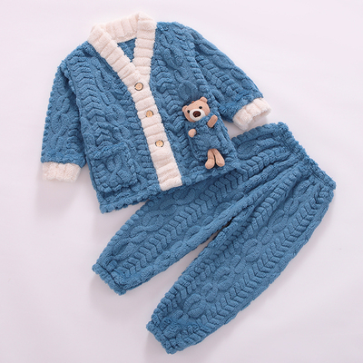 秋冬季儿童珊瑚绒睡衣套装
