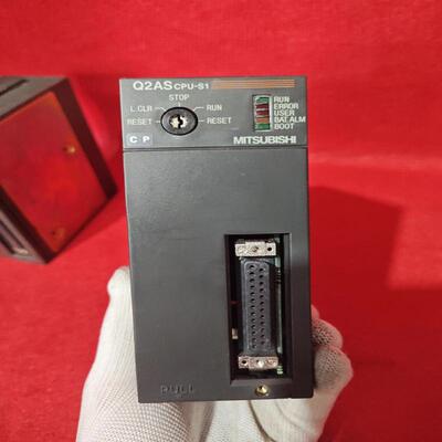 议价Q2ASCPU-S1 PLC模块，成色可维修