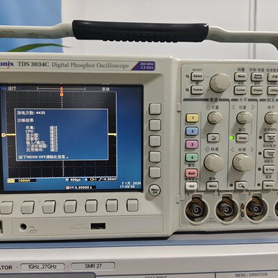 议价泰克TDS3034C示波器 300MHz带宽 2.5GS/s可维修