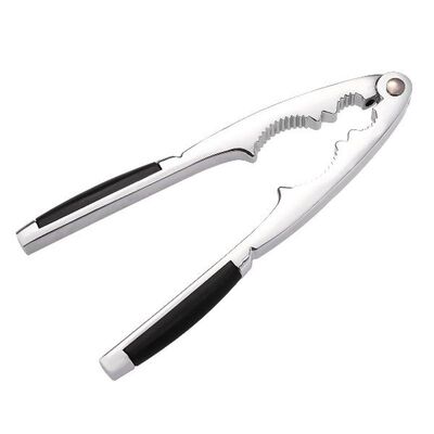 BESTOMZ 1PC Nut Cracker MultifunctionalPortable Nut Pliers