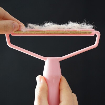 Pet Dog Cat Hair Remover Brush Reusable Dust Removal Carpet