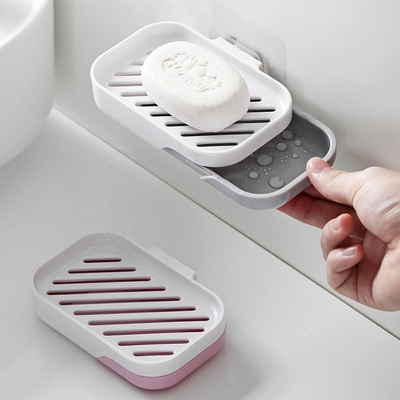 The walled soap box bathroom is free of puncture-punctured l