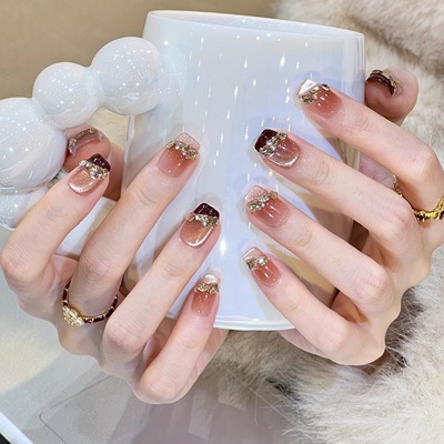 艺人秋冬红棕色显白高级感手工美甲穿戴甲超短款轻奢猫眼指甲贴片