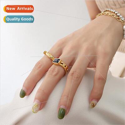 French niche chain black square diamond faceted ring female