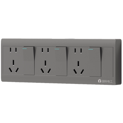 国际电工明装三开十五孔扩展插座