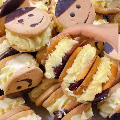 奶油夹心怀旧蛋糕 老式奶油娃娃脸蛋糕 8090年代硬奶油饼干