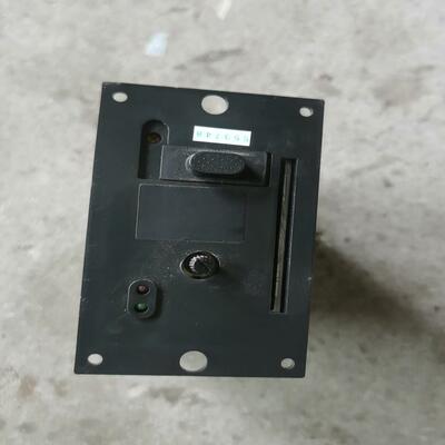 [德峰]东方电机调速器AXUD40A包好的