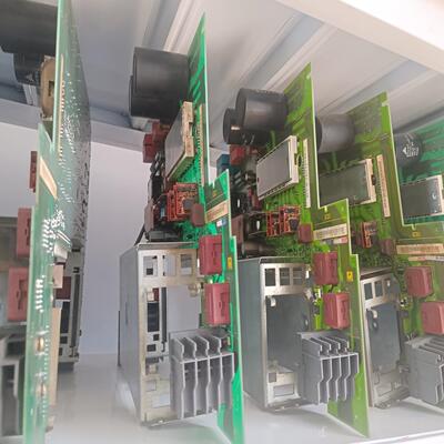 【工控自动化】6SE7016-1EA84-1HF3变频器驱动板6S议价