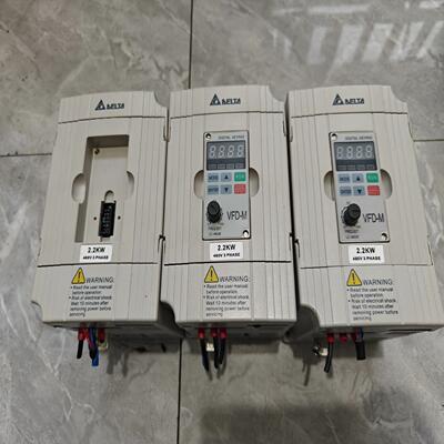 台达变频器VFD022M43B件 成色如图