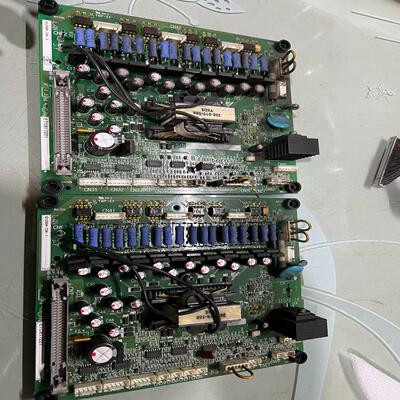 ETC617221  安川E7（132KW）驱动板，实图