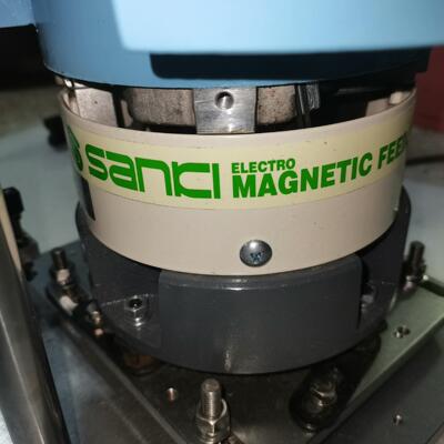 SANKI原装压电式振动盘CA-150L，带CS一O直线送料