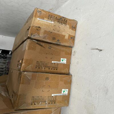 （设备配件）原R48-3000e3包装维蒂