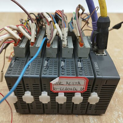 议价AELTA R1-EC6022D0扩展模块实物拍摄议可维修