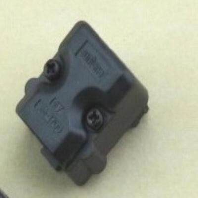 安川SGMJV伺服电机侧连接器套件JZSP-CSM9-1-E50-150W伺服电议价