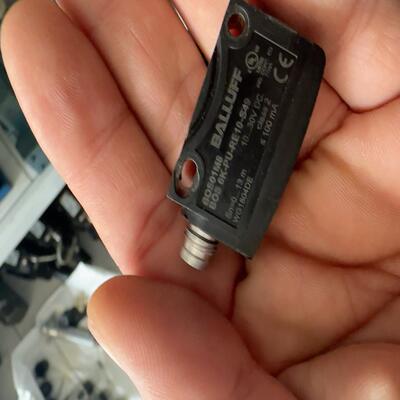 议~巴鲁夫传感器 BOS6K-XT-RS10-S40 四个 不像