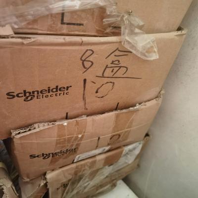 断路器20A 1PNC EZ7DPN .EZ7116