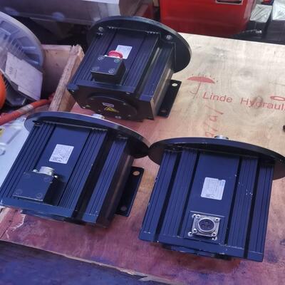 [德峰]米格永磁电机型号180ST-M26320电压220V   5