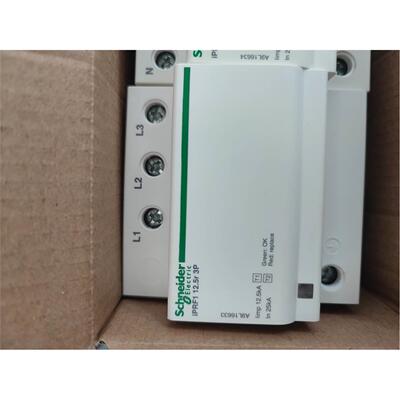 议价议价议价施耐德A9L16633浪涌保护器IPRF1 12.5R 3P议价议价议