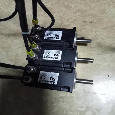 AM3011-0B00-0001倍福电机拆机功能正常实物议价