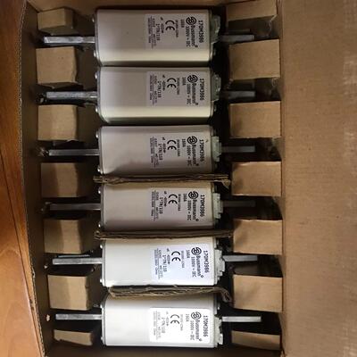 巴斯曼熔断器170M3986  1000V160A