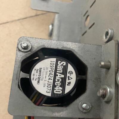 [德峰]丹佛斯变频器90KW以上风扇 109P0424J3073 1