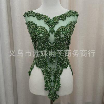 2024网纱厂家直销女士服饰年水钻刺绣胸贴补丁服装辅料