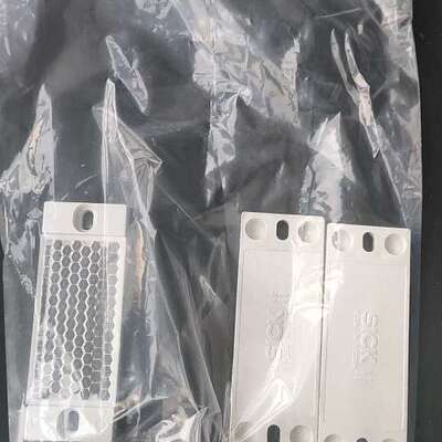 德国SICK反光板PL30A个没有袋子包装的3个一共60包邮