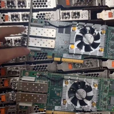 Qlogic QLE2672 QLE2662 16Gb FC