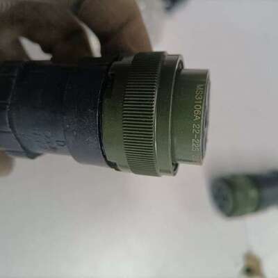 KUKDONG航空插头 MS3106A，几乎全新，单价单价