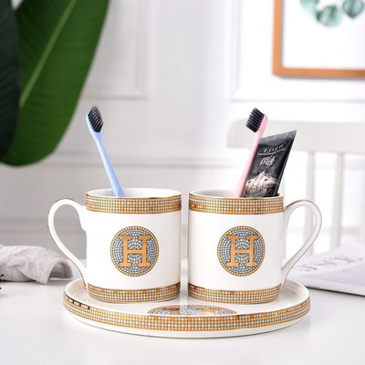 Bathroom Accessories Set Cerac oothbrush s Gargle s With ray