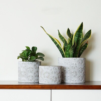 Concrete flower pot mold relief geometry cherry blossom patt