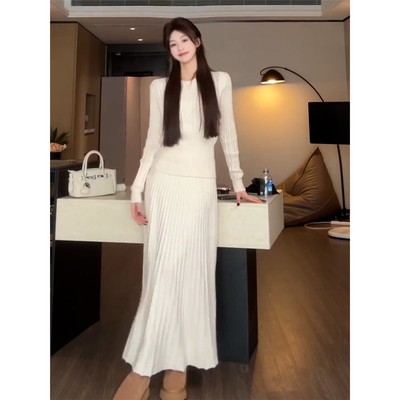 2025新款大方得体针织长