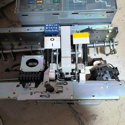 议~ABB框架断路器 F系列 F1S   3P 4P机构 控制器