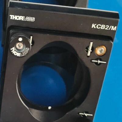 thorlabs kcb2/m直角光学调整架，带笼杆螺纹孔，